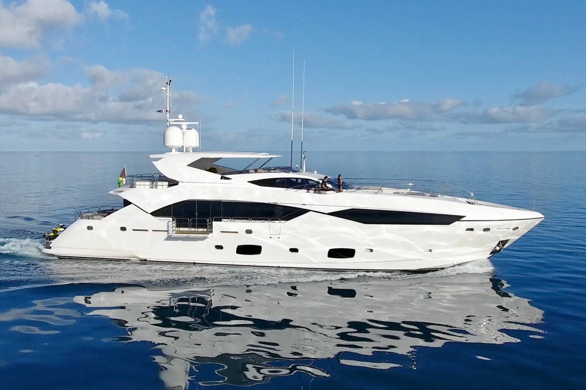 RASCAL Luxury Yacht | Whitsunday Luxury Yacht Charters